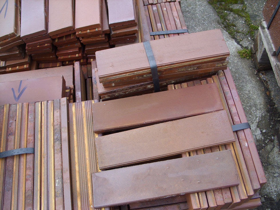 Brick slips 250x65 mm glazed in shaded brown - European Clay Bricks