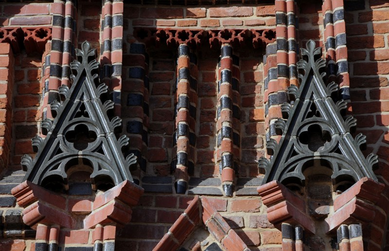 Special shaped clay brick black glazed - European Clay Bricks
