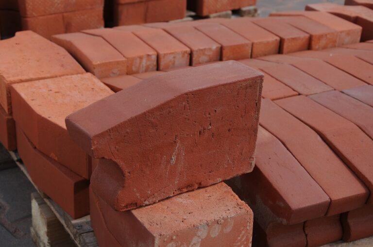 Special shaped covering bricks - European Clay Bricks